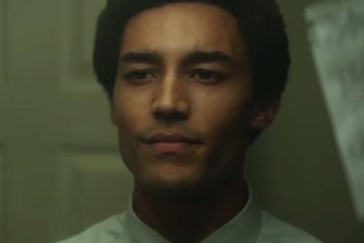 First trailer for Barry, Netflix series about Barack Obama's college ...