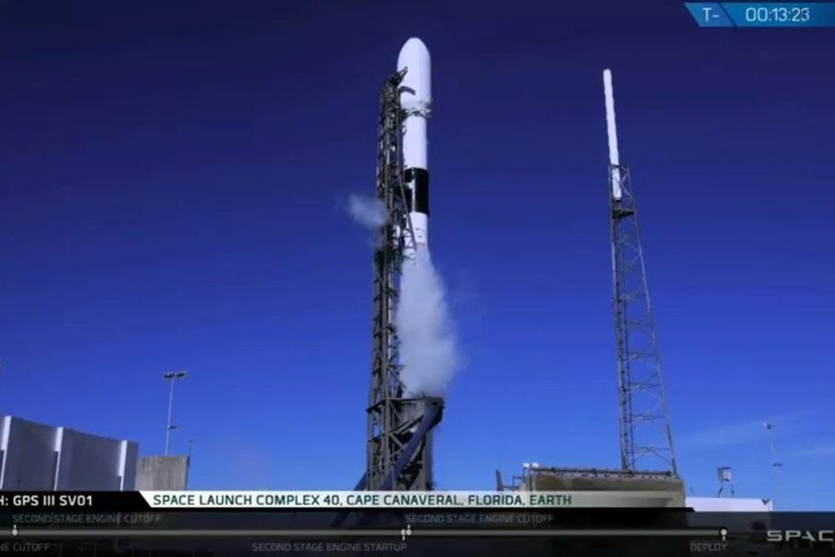 SpaceX and Blue Origin launch – live: Final rocket launch attempts ...